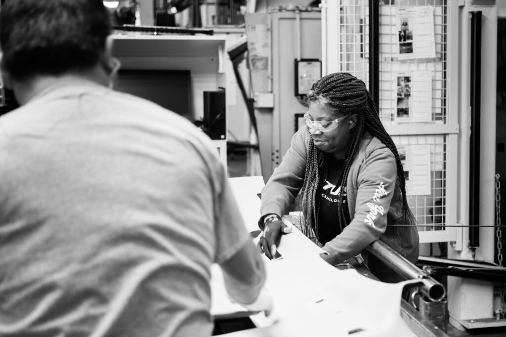 About – Motus Integrated Technologies